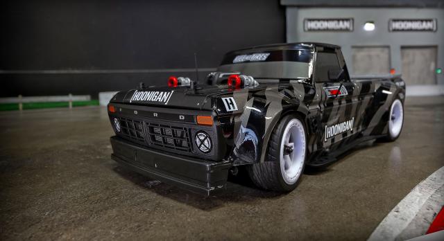 Apex2 Hoonitruck Ready-To-Run | Associated Electrics