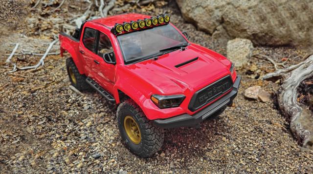 Enduro Trail Truck, Knightwalker Red RTR | Associated Electrics