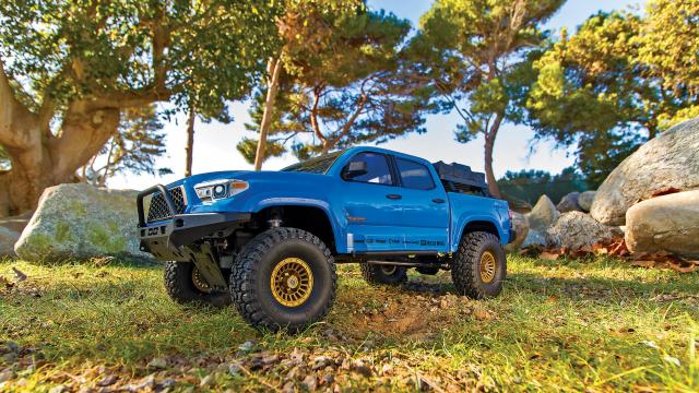 Enduro Trail Truck, Knightrunner, blue RTR | Associated Electrics